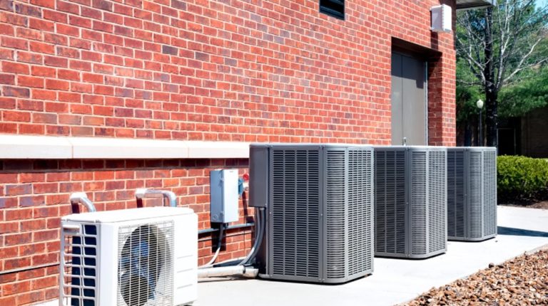 Key Differences Between Ductless and Traditional HVAC Systems ...